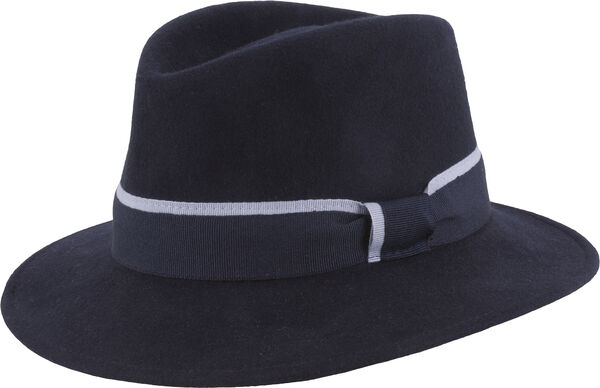 Hatte til kvinder | Find den nyeste mode på Magasin.dk