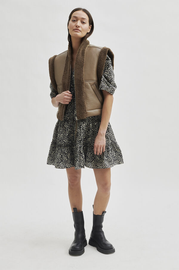 Second Female Tøj til kvinder | Køb på Magasin.dk