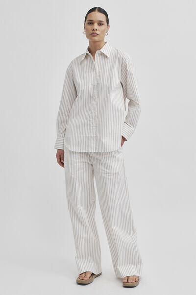 Second Female | Se det brede sortiment fra brandet i dag