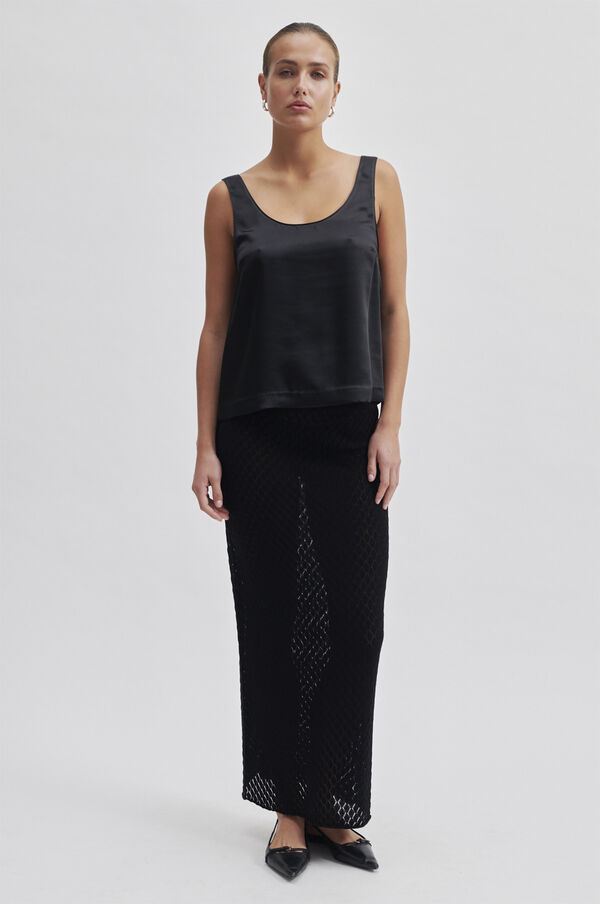 Second Female | Se det brede sortiment fra brandet i dag