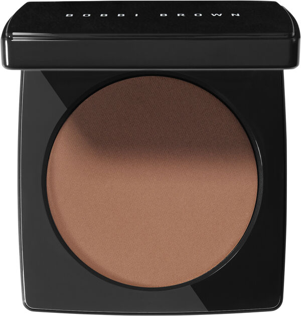 Bobbi Brown | Se det brede sortiment fra brandet i dag