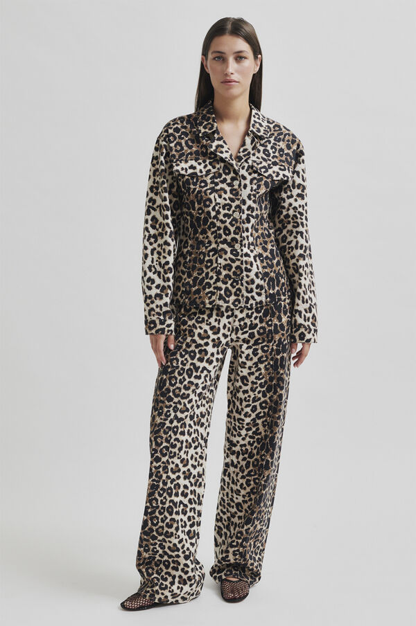 Second Female | Se det brede sortiment fra brandet i dag