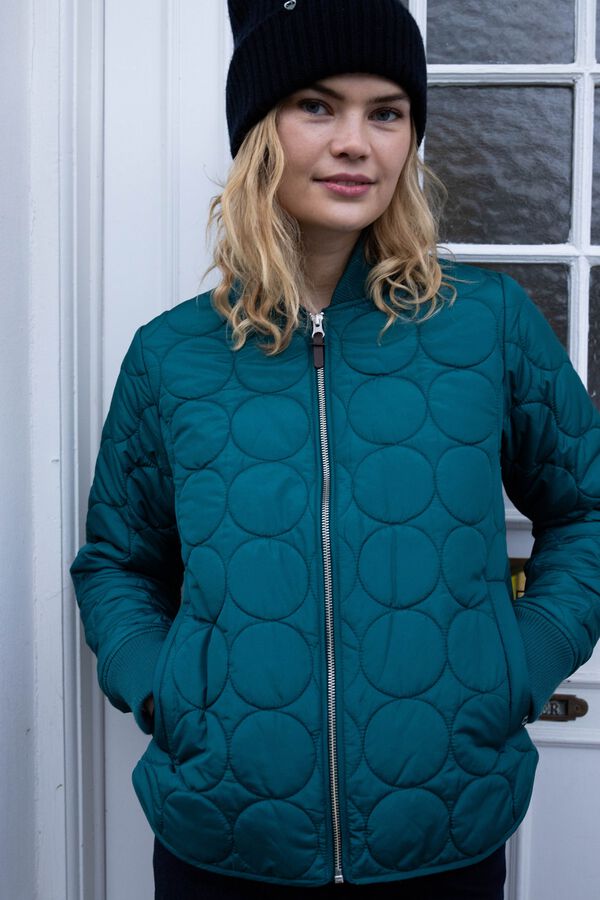 Dame fra Danefæ | Se det store udvalg på Magasin.dk